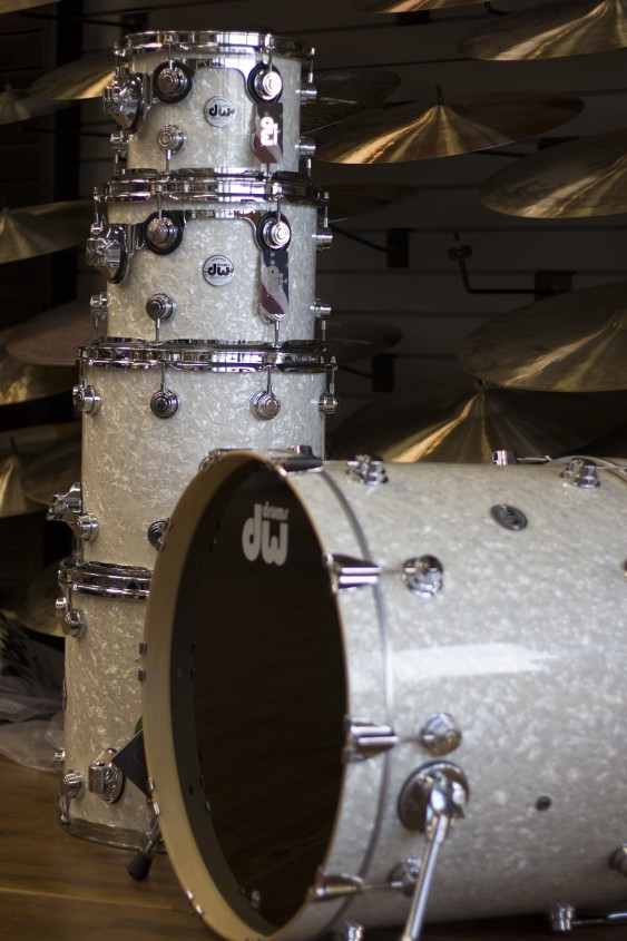 DW Collector's Series Shell Pack in Ultra White Marine